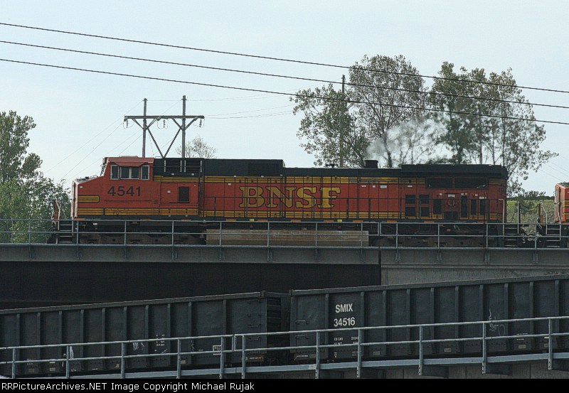 BNSF 4541